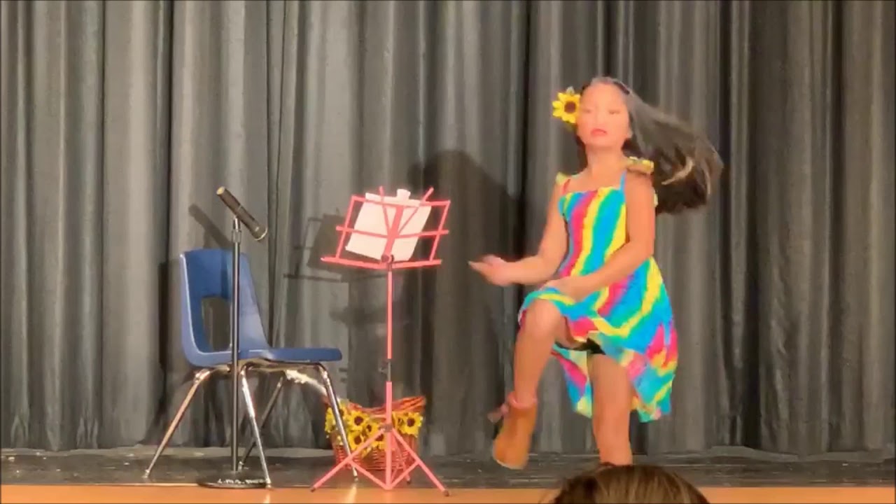Talent Show 2019 - Ukulele/Dance - YouTube