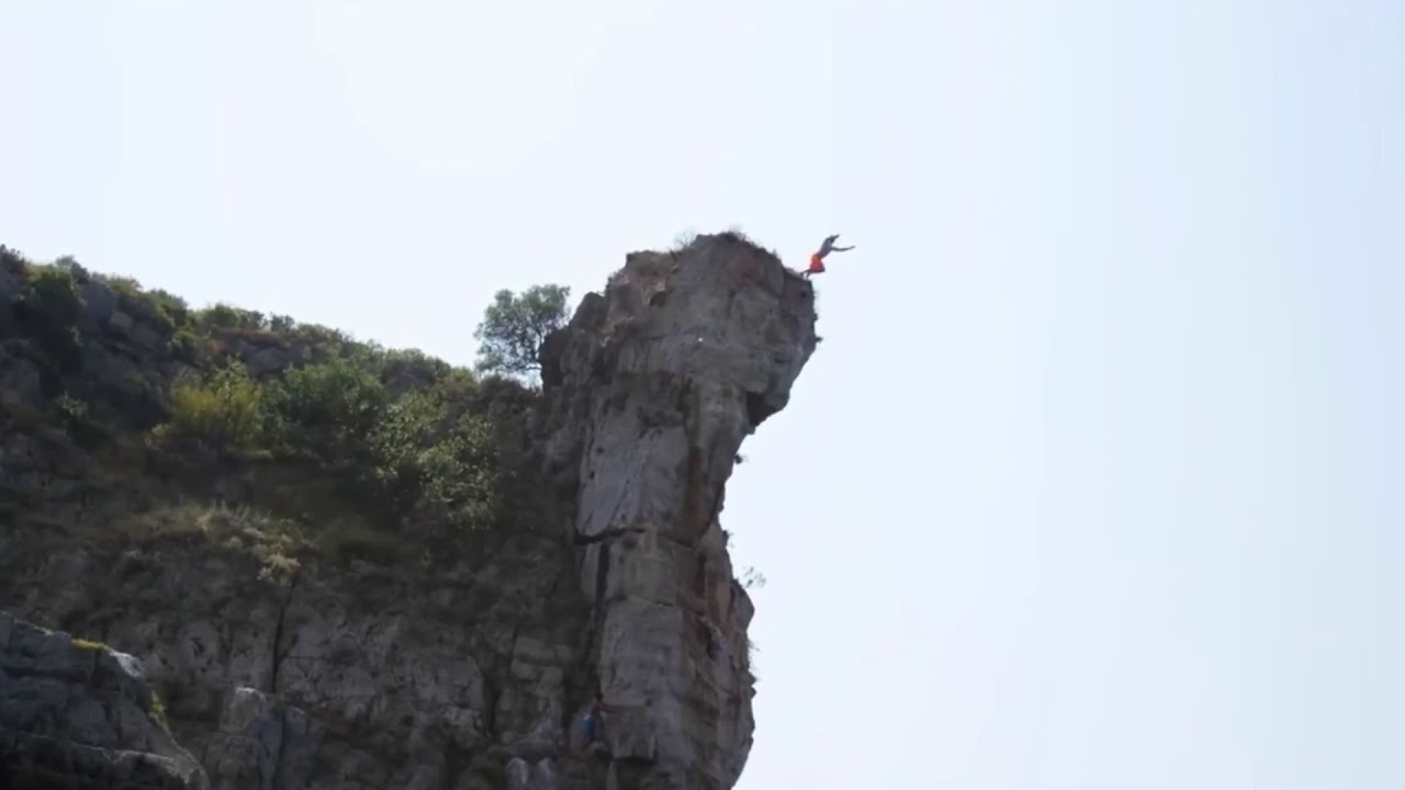 Most Extreme Water Jumps Of All Time😱 - YouTube