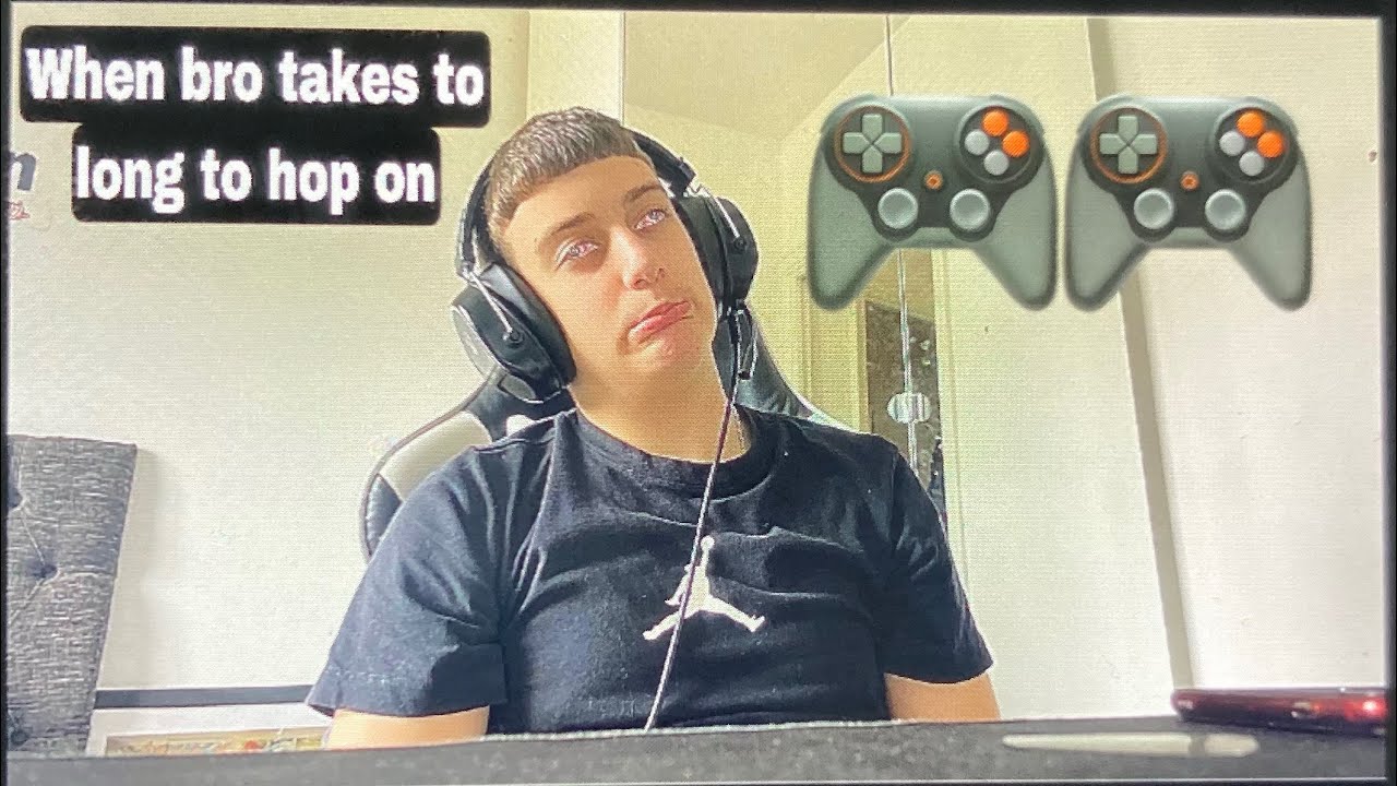 When bro says he will be online in 5 minutes! (Skit) - YouTube