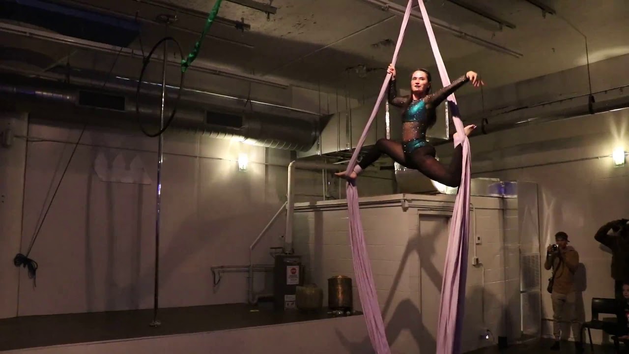 Boston Pole Fitness show case Performer Nicole - YouTube