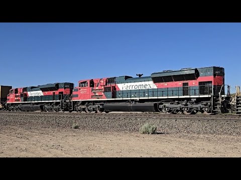 BNSF 7620 west an International Intermodal with 4x3 locomotives including 2 Ferromex DPUs - YouTube