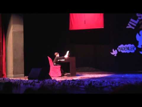 Küçük Piyanist / Burak Buğra Deniz