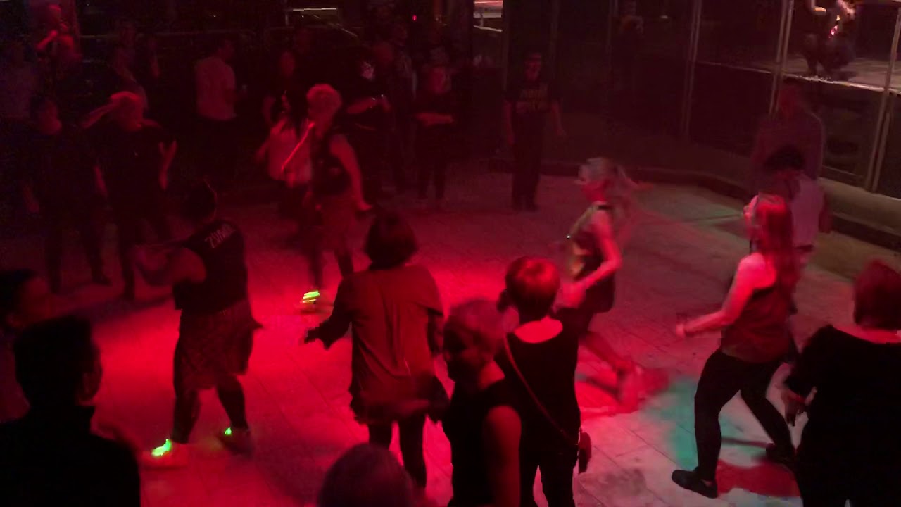 Erinnerungen Z-Identity'S Giuseppe Lanzafame #zumbadaddy Medley Zumba ...