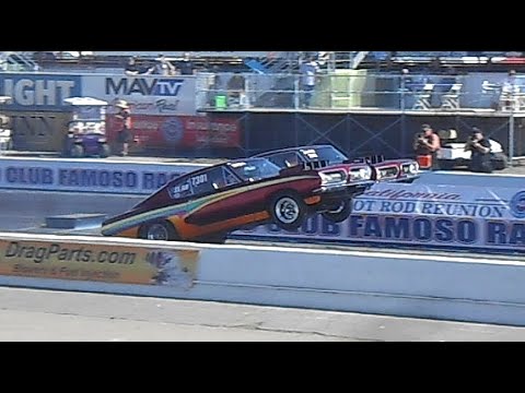 SS/AH '68 Hemi Barracuda Match Race - YouTube