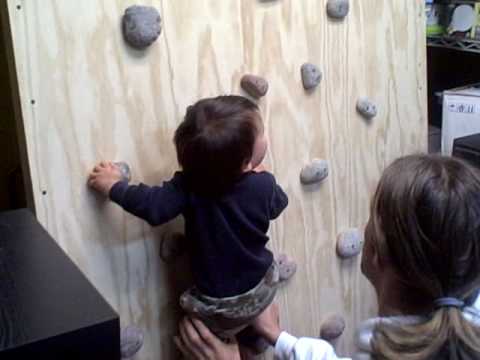 Zariyan - Rock Climbing Baby (11 months old) - YouTube