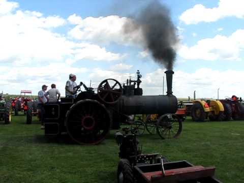 2009 Pleasant Prairie Threshing Bee Steam Engine I - YouTube
