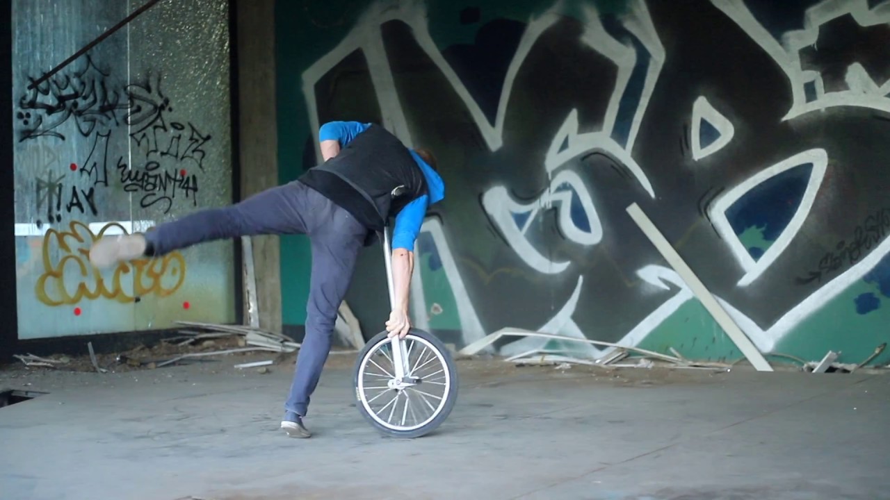 Freestyle Unicycling & Music - YouTube