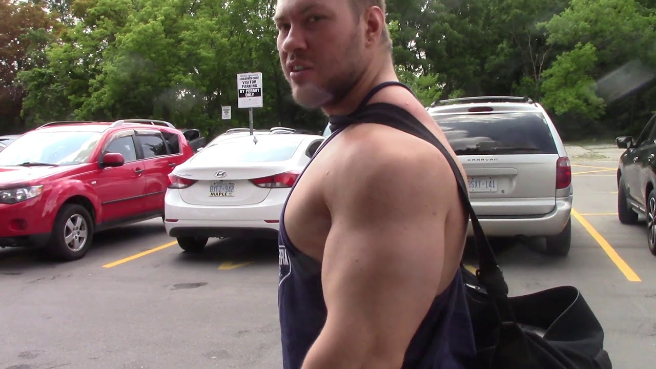 DAY IN THE LIFE - IFBB Pro Robin Strand - On The Road To 300lbs! - YouTube