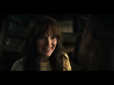 Hopper lost some weight Stranger Things S04E09