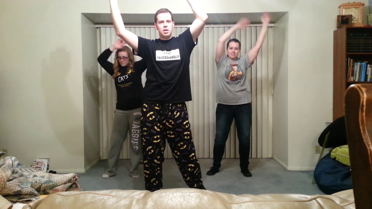 Despicable Me - Gru's Dance - YouTube