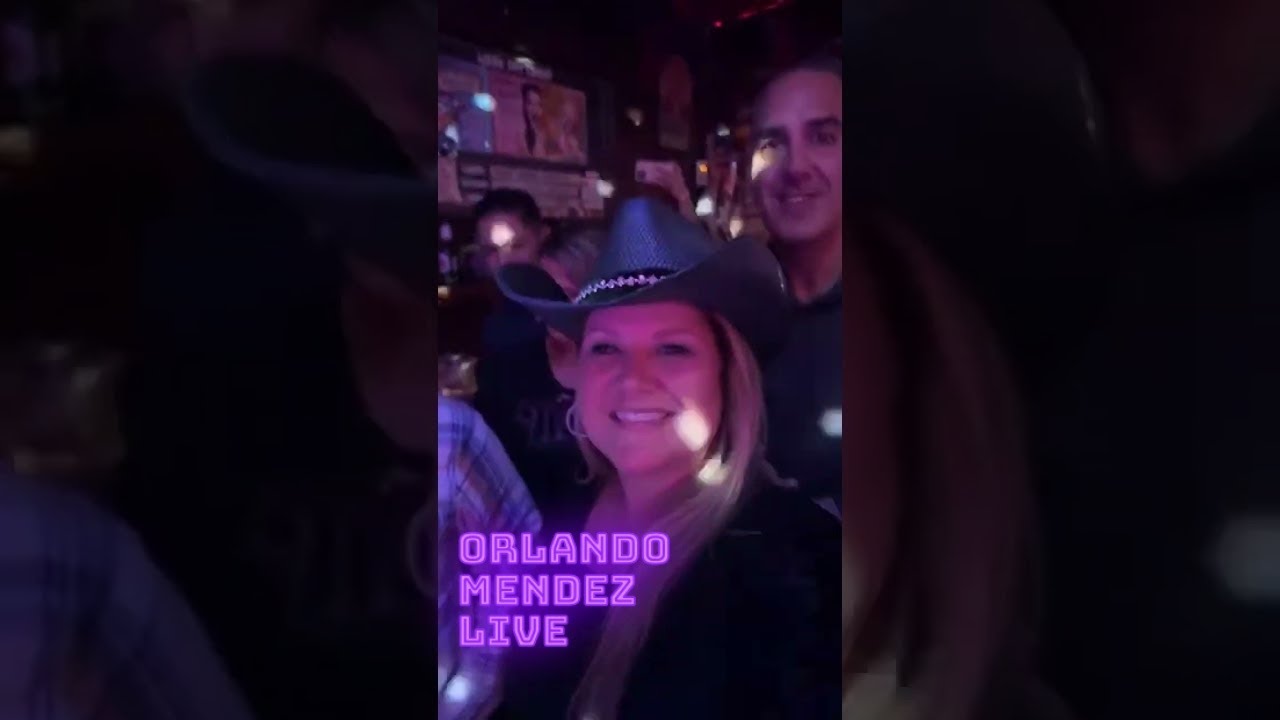 Experiencing the Magic of Orlando Mendez Live! - YouTube