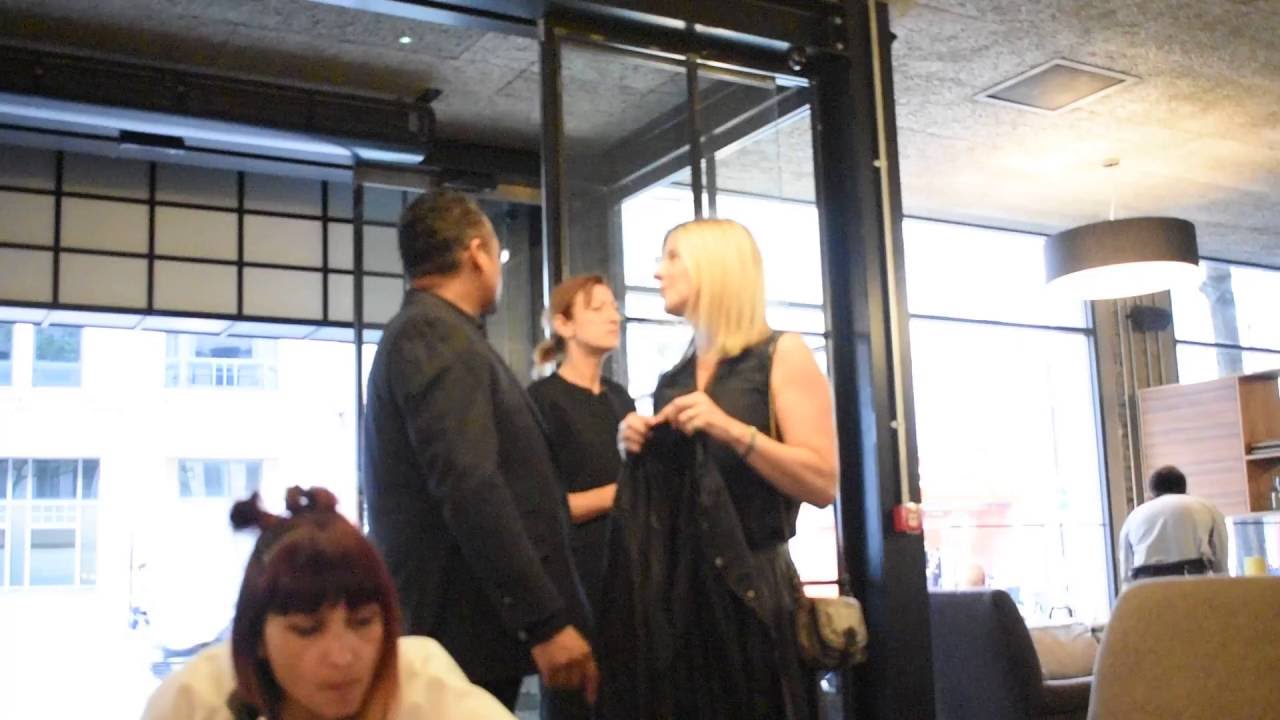 #LFW SS17 Surprise Appearance - Krishnan & Lisa Guru-Murthy - YouTube