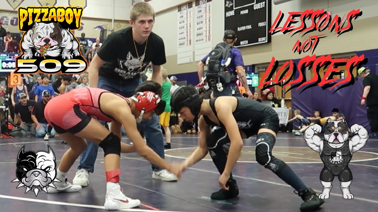 Michael Soto At The Burbank Brawl. 12U Boys Wrestling. - YouTube