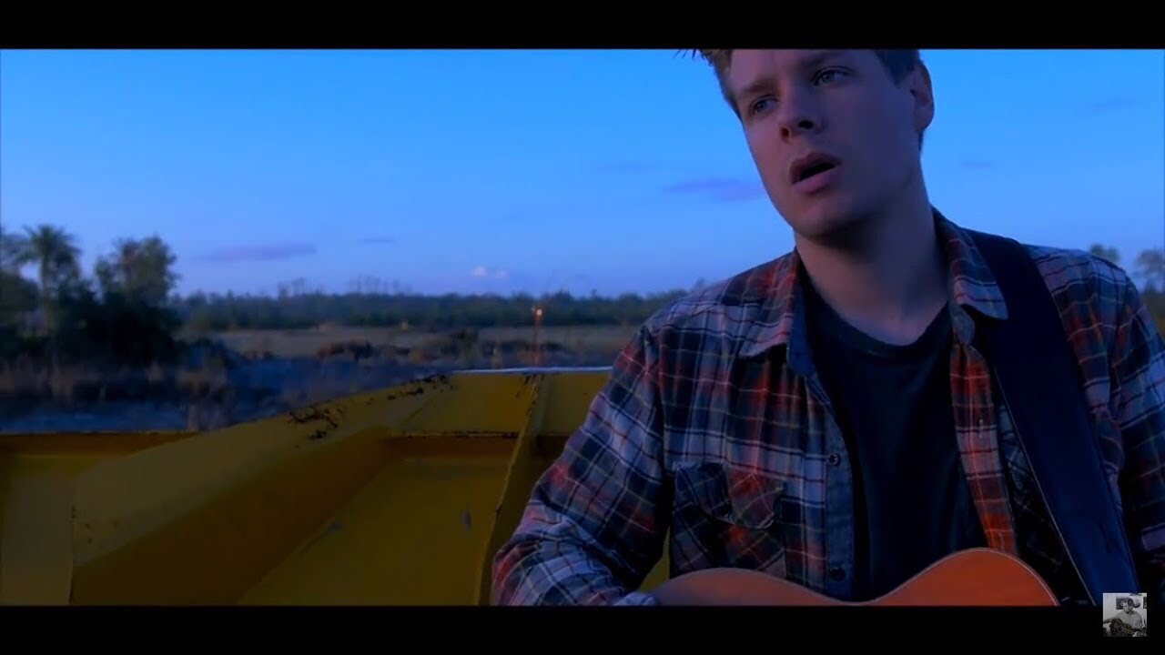 Matt Walden - Yellow Rose [Official Music Video] - YouTube