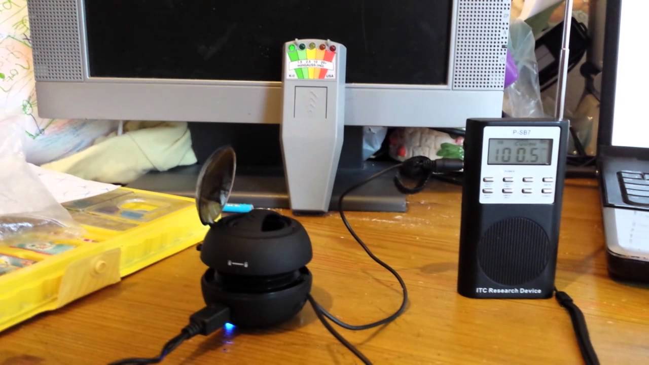 Ghost Box Talking With Spirits 05/02/2014 - YouTube