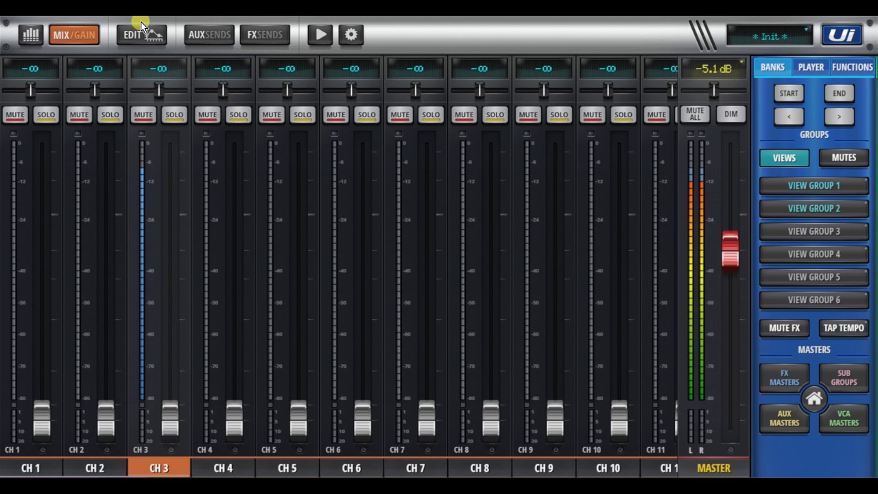 Ui24R using the RTA to tune a room - YouTube