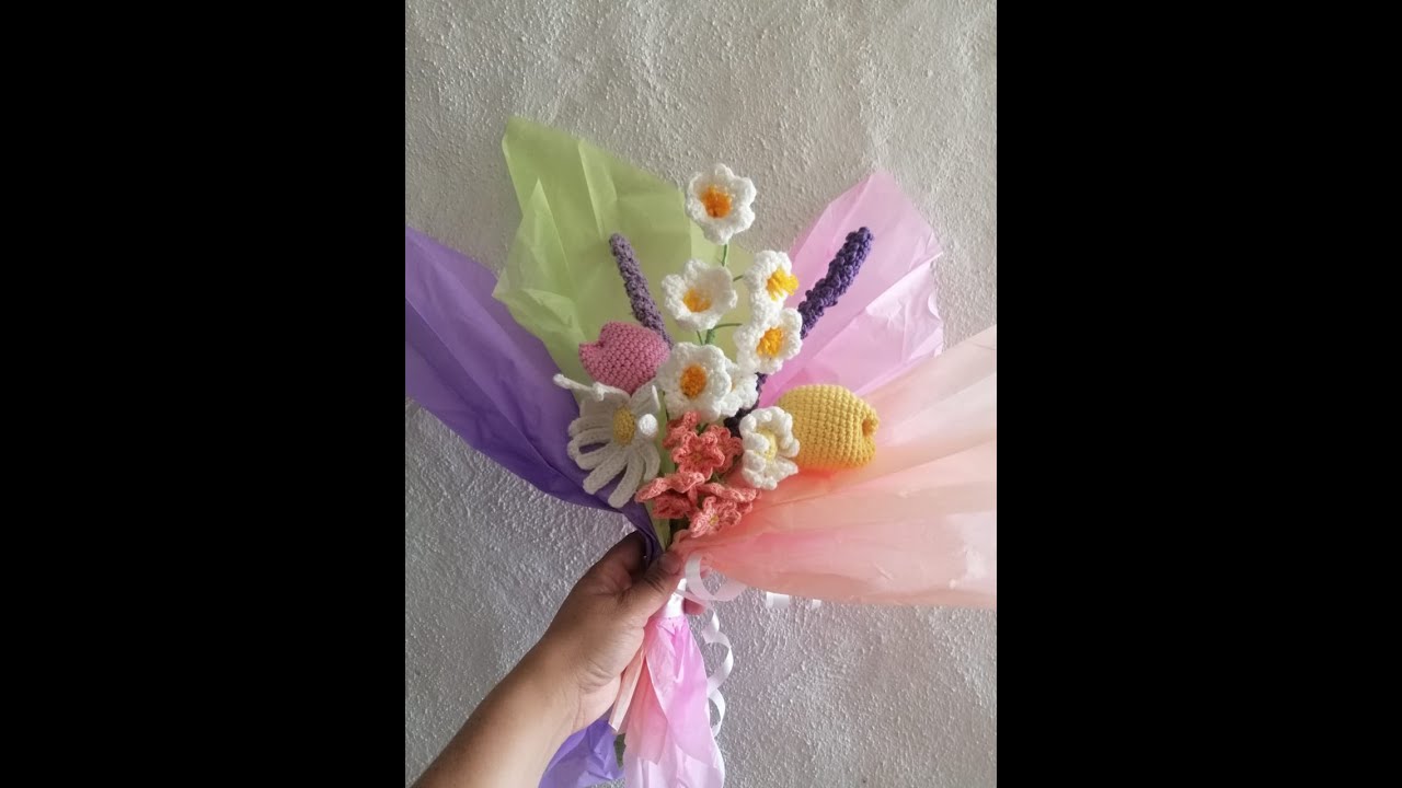 Como armar un Bouquete con flores tejidas - YouTube