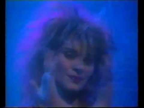 Sue Menhenick - 'I'll Find My Way Home' Top Of The Pops Jon & Vangelis ...