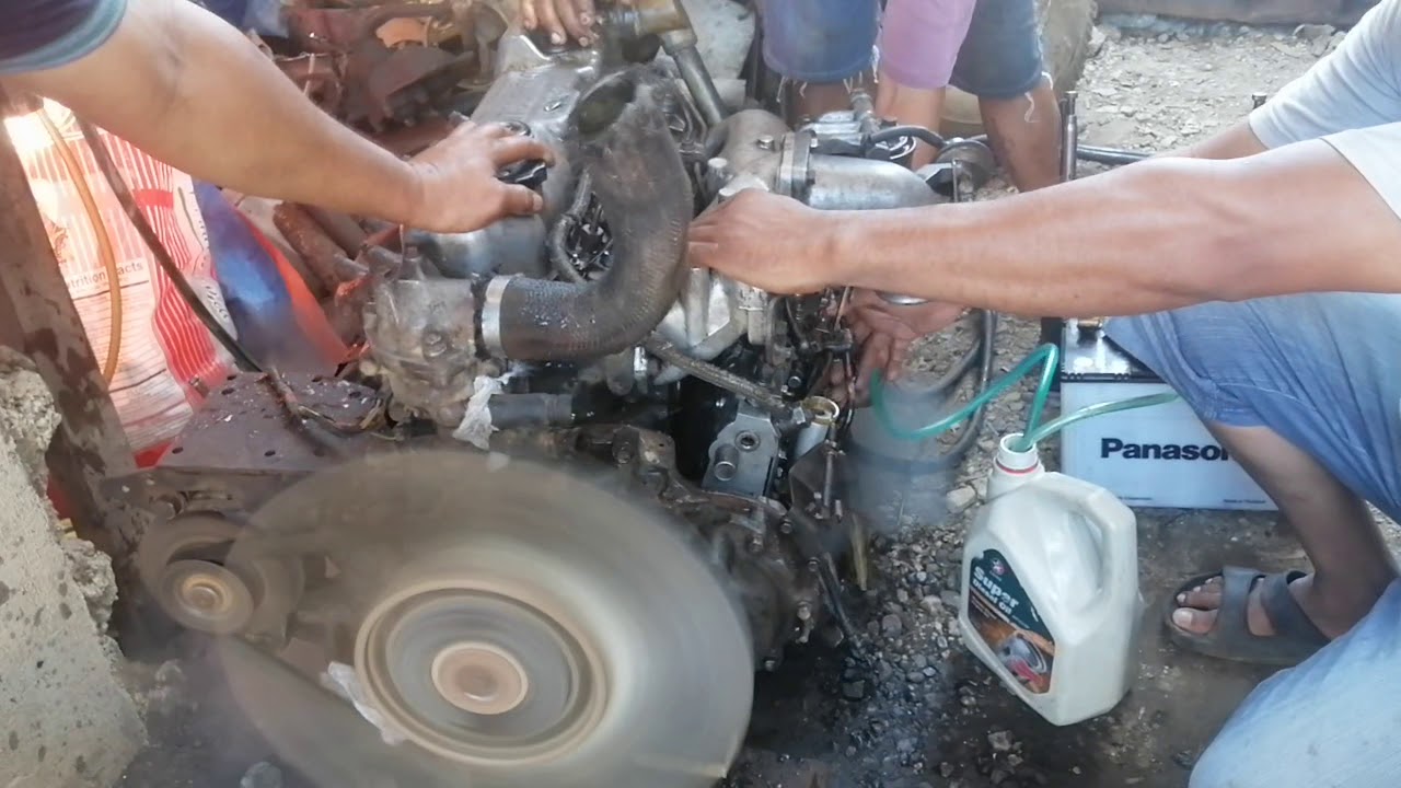 Mitsubishi 4d32) engine @ 5yrs stock up - YouTube