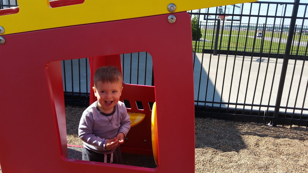 TODDLER ON A ZERO TURN - YouTube