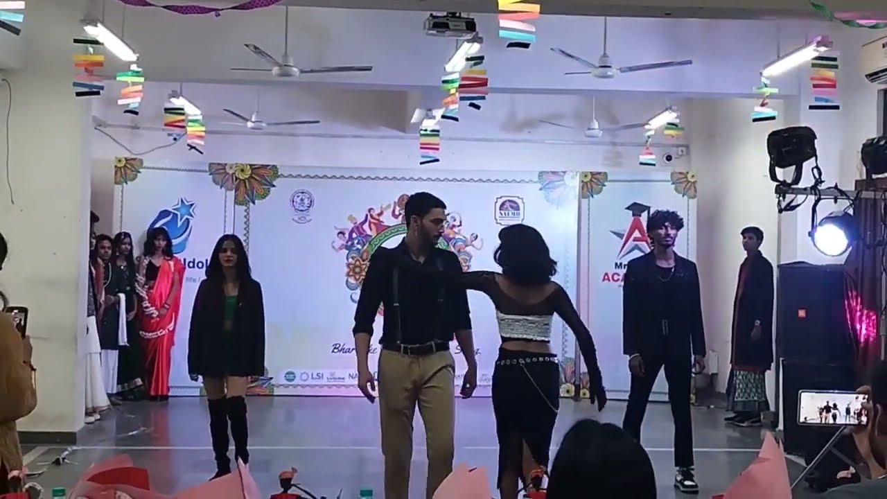 Dance show in my college😍|| Dance in college|| dance performance in ...