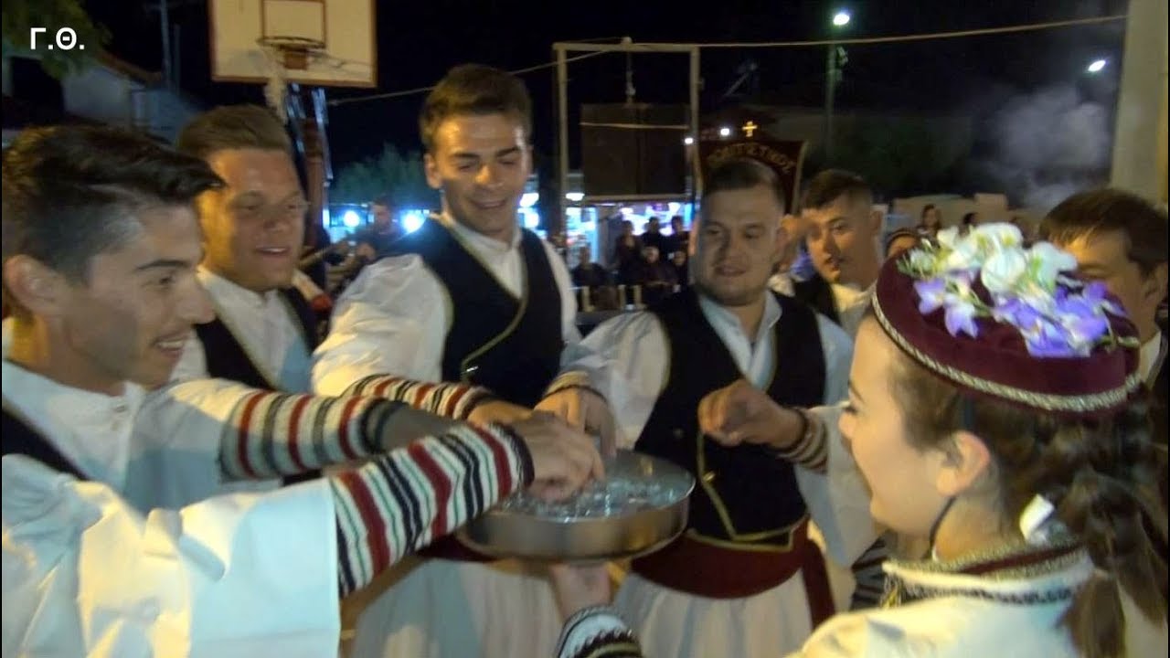 Ο Π.Σ. Θεοδωρακίου Χορεύει στα Θεοδωρακιώτικα "2017" - YouTube