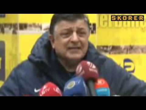 Yılmaz Vural   A benim aptal, gerizekalı futbolcum    YouTube