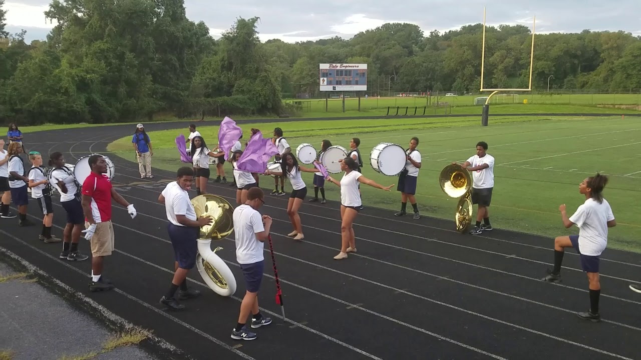 Poly-Western Marching Band tunnel 8/25/2017 - YouTube