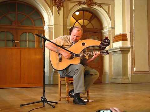 Jay Buckey 01 - YouTube