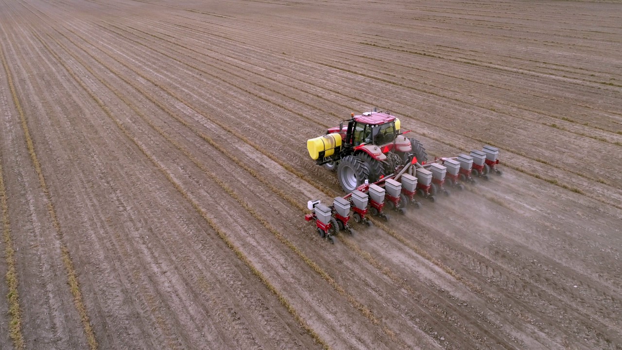 CaseIh 1235 Planter - YouTube