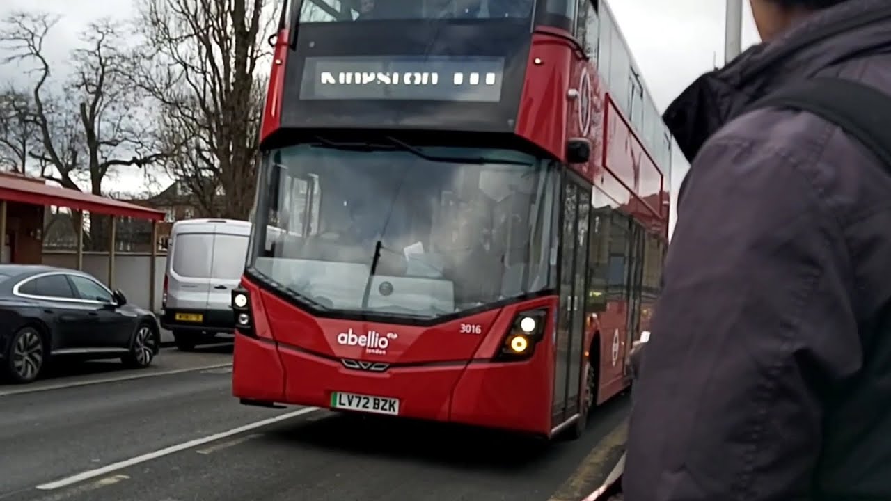 *BRAND NEW* Journey on LV72 BZK, Wright Electroliner on route 111 - YouTube