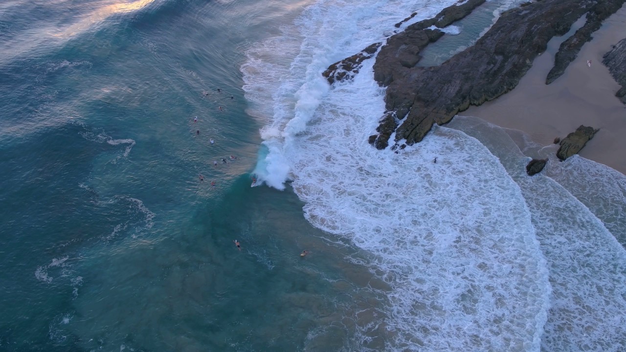 DJI Inspire 2 BEAST 4k Snapper Rocks QLD, Active track - YouTube