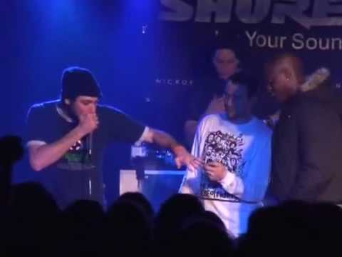 BEATBOX Alberto Vs. Mando Finale 2005 (1/2) - YouTube