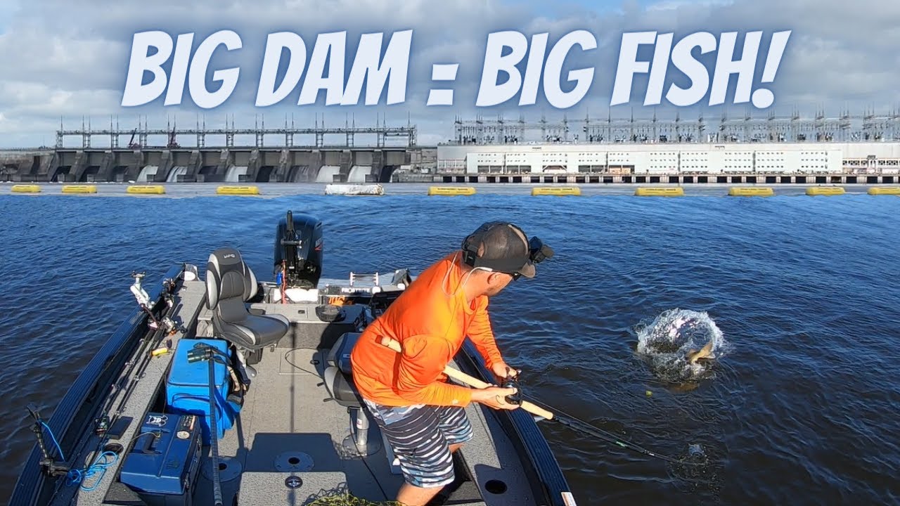 Fishing Musky In Heavy Current Spillway - YouTube