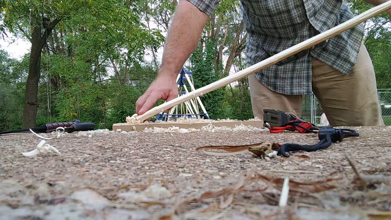 Building a hickory bow. Working on the tiller - YouTube