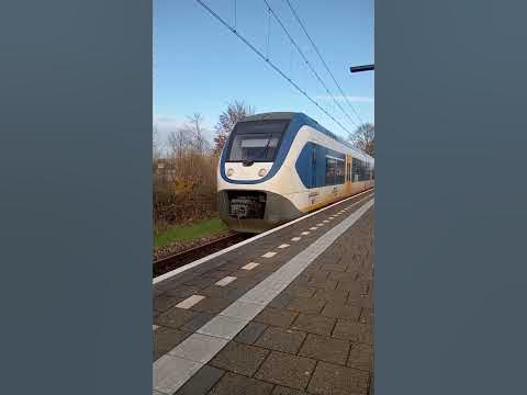Ns double sprinter vertrekt uit Station Tiel - YouTube