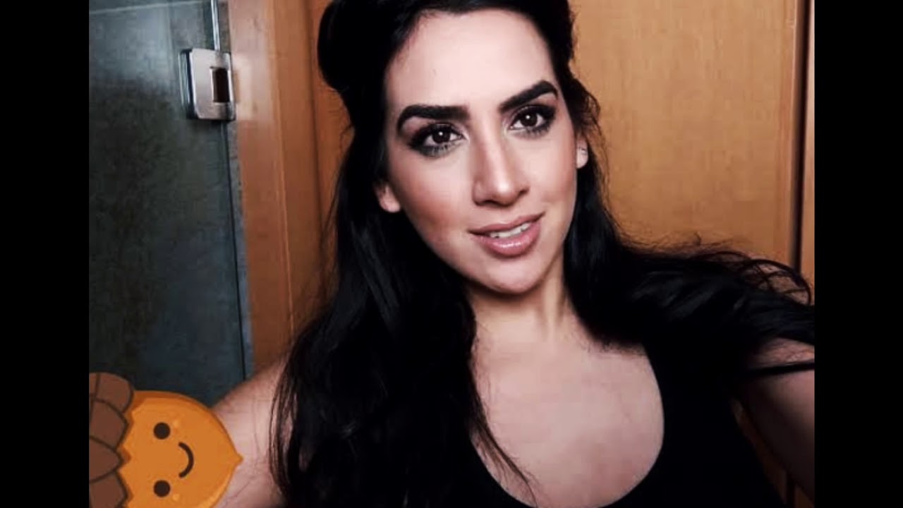 Hermosa victoria torres - YouTube