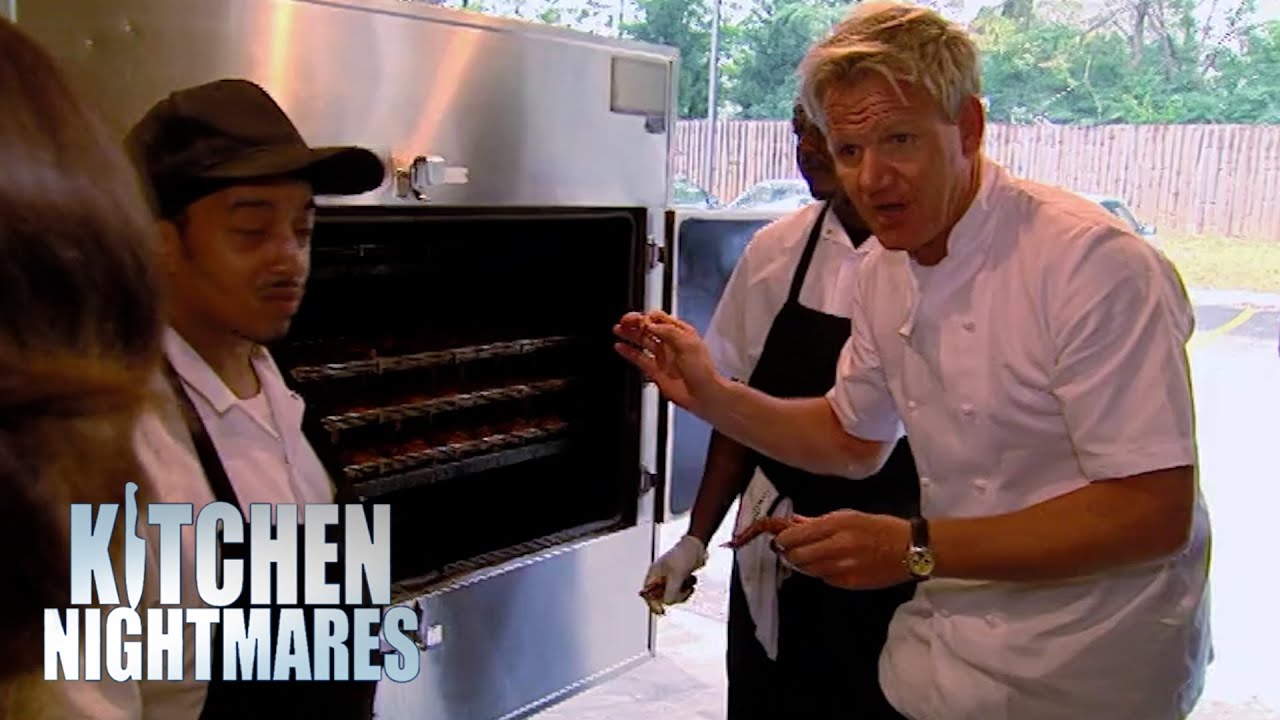 Gordon Ramsay Confused Over Not Serving Fresh BBQ | Kitchen Nightmares ...