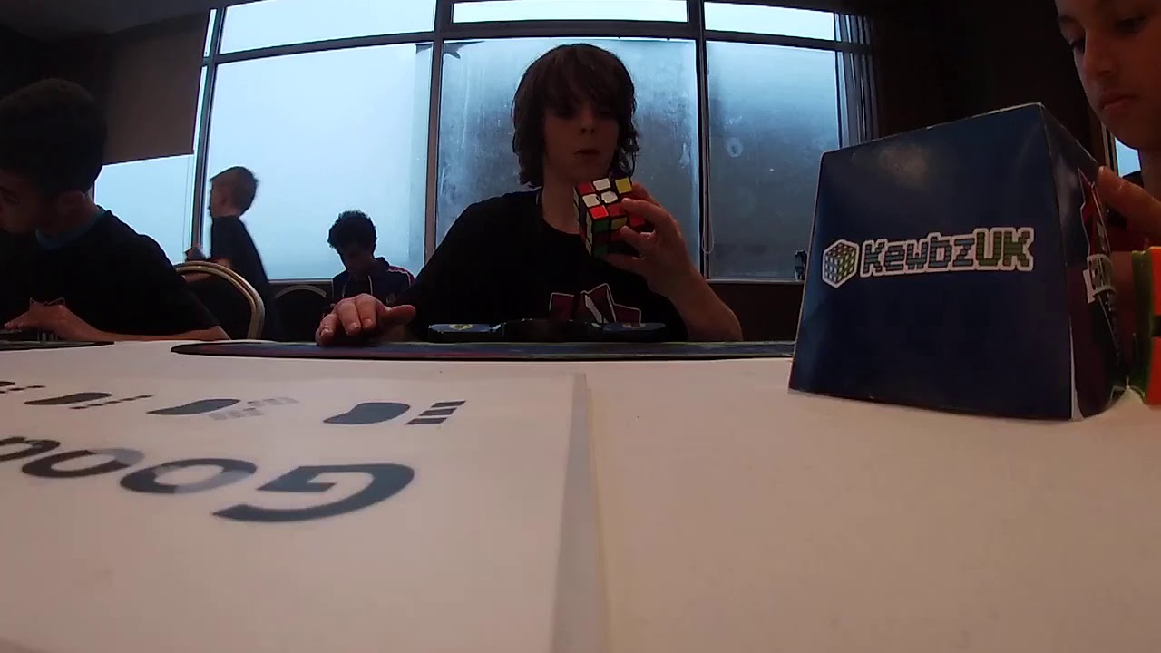 A Decent Roux OH Solve UKC 2019 - YouTube