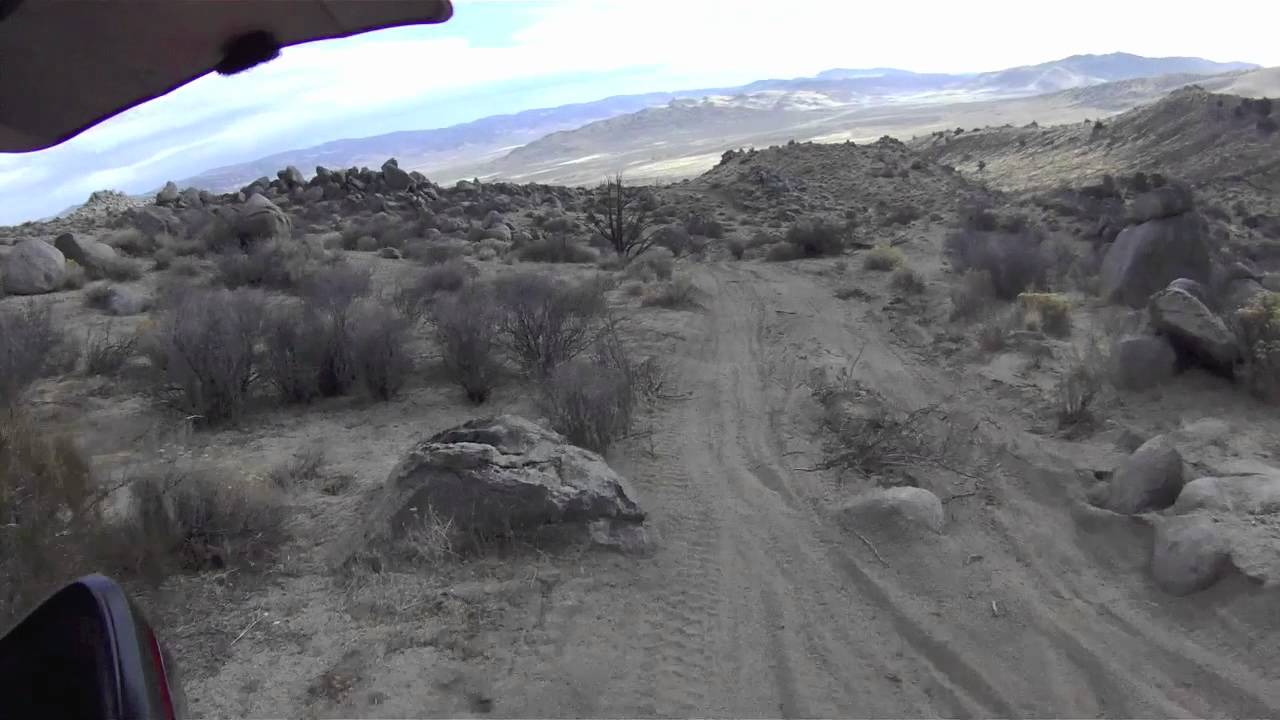dry Moonrocks trail ride 1of3 - YouTube