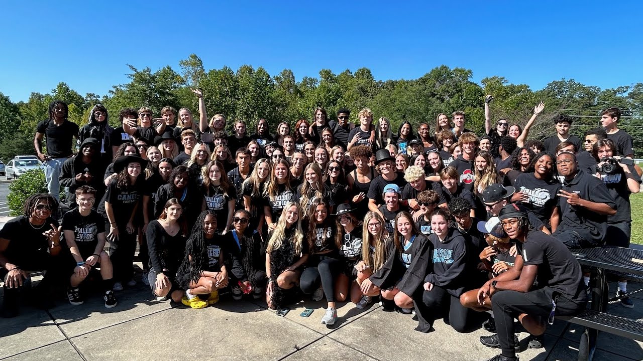 Huntingtown High School Class of 2024 - YouTube