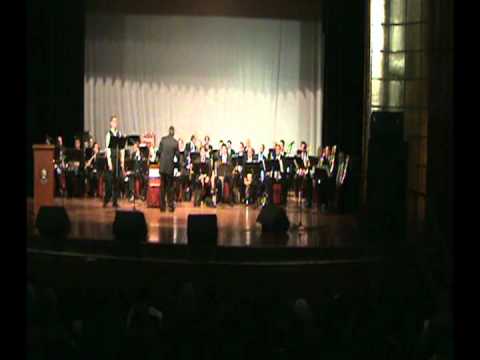 ALBANY CASTRO..director..orquesta de camara de vientos de las F.A.N.B ...