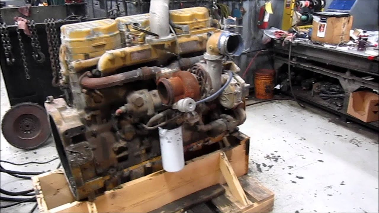 1999 Caterpillar C12 Diesel Engine Running - YouTube