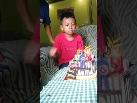 uUlang tahun Mudrik yg ke 9 tahun, penuh drama😃😃😃😂