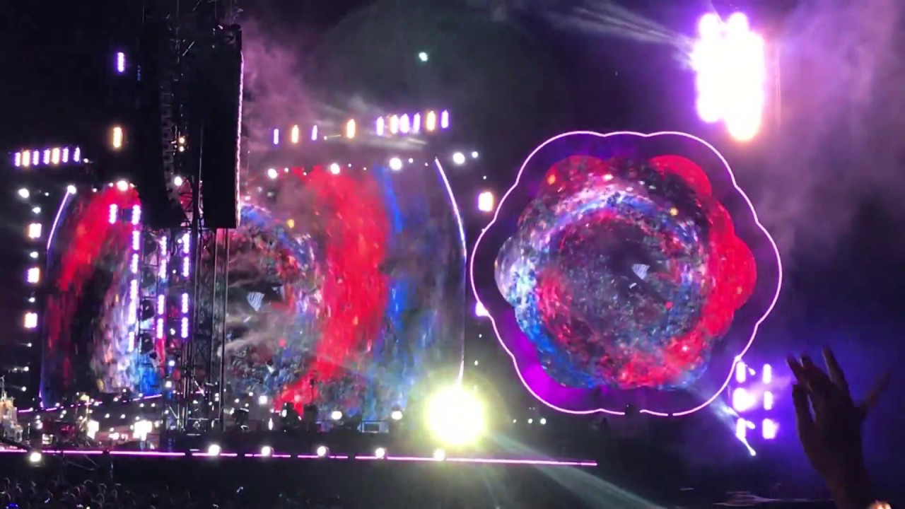 Coldplay at the Rose Bowl, September 2017 - YouTube