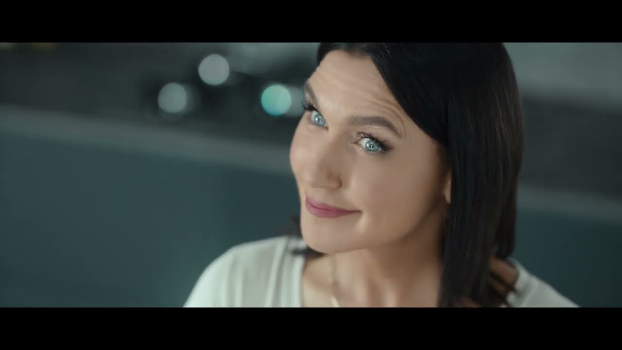 FERRE X ŞEVVAL SAM | YILDIZLARIN ALTINDA | Ocak Reklam Filmi - YouTube