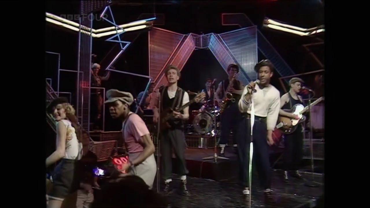 JoBoxers - Boxerbeat TOTP (HQ Remastered) - YouTube