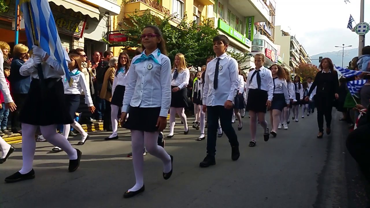 Σχολικη παρελαση 28ης Οκτωβριου 2017 Δημου Ζωγραφου 2/6 - YouTube