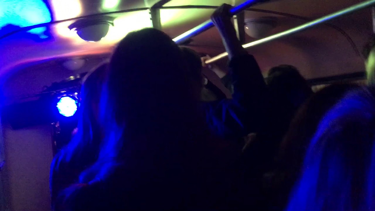 Che che re re che live @ tram Wroclaw - YouTube