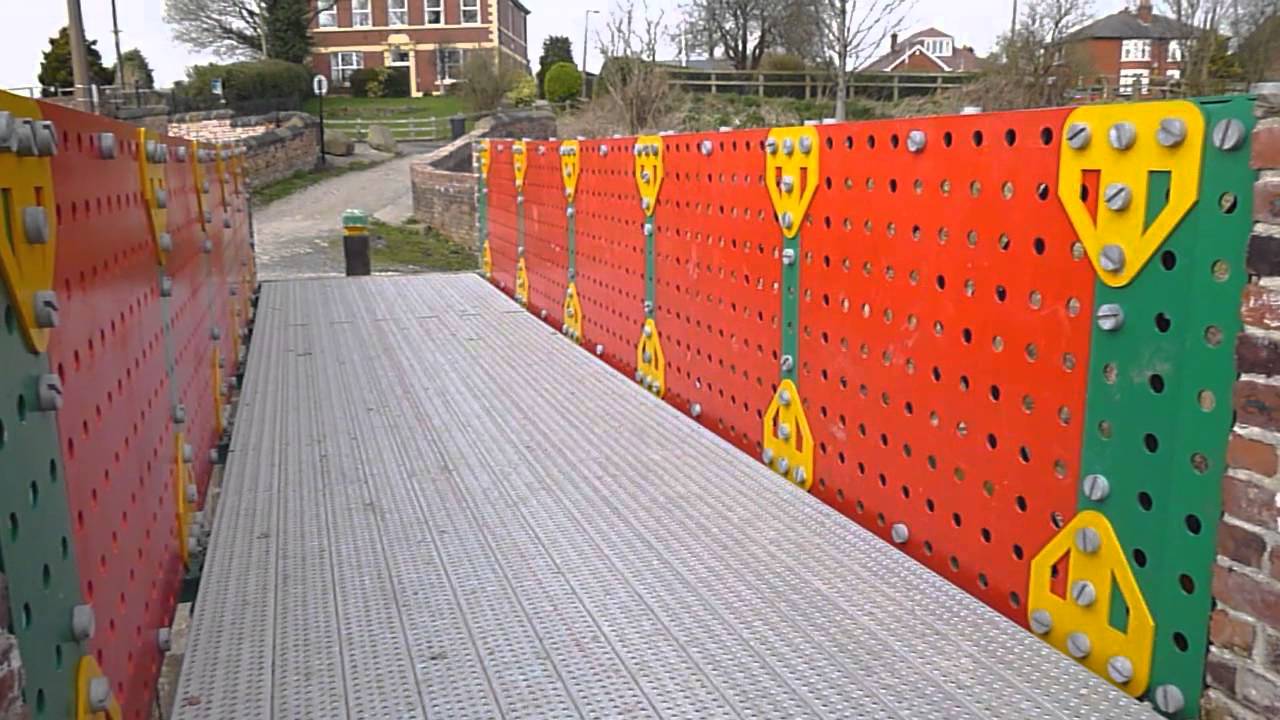 Meccano bridge at Little Lever - YouTube